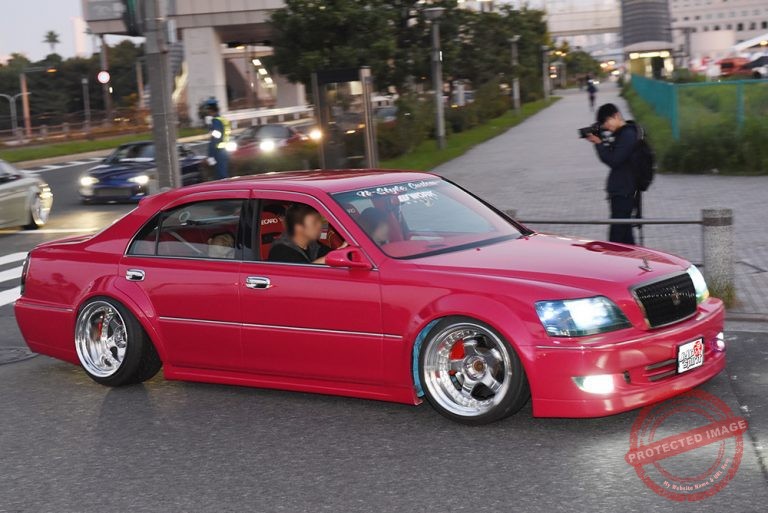 Stancenation 2016 Toyota crown S18 VIP hellaflush tsuraichi white body ...