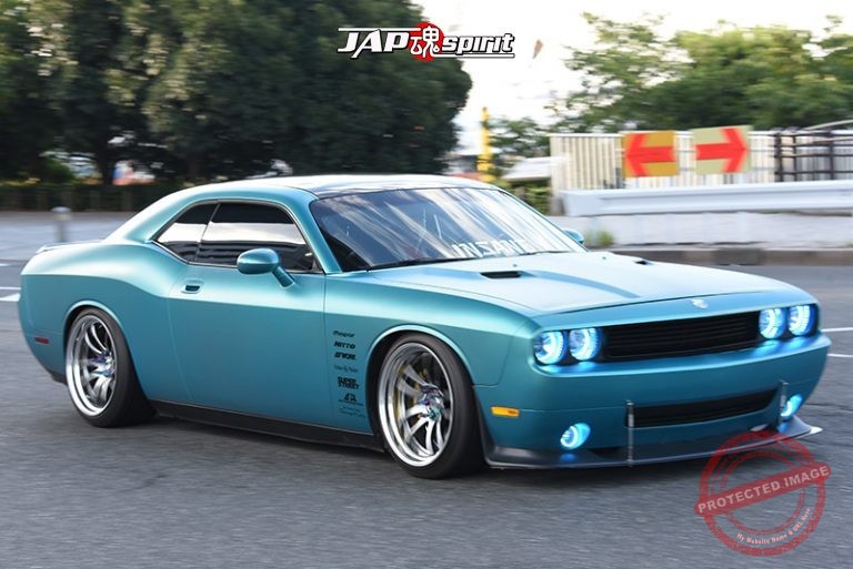 Stancenation 2016 Dodge challenger SRT8 hellaflush metallic light blue body at odaiba - JAP SPIRIT