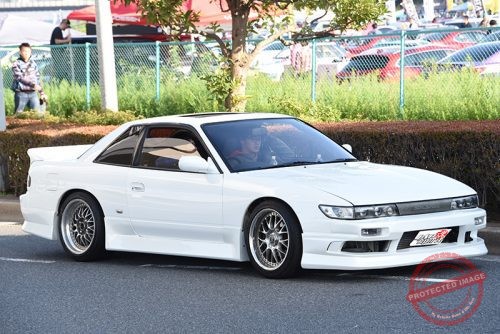 Stancenation 2016 Nissan Skyline R33 hellaflush blister fender wine red ...