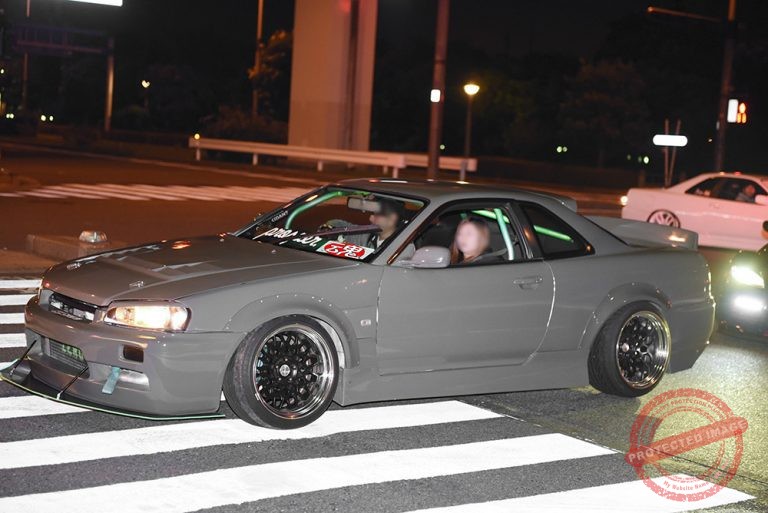 Stancenation 2016 Nissan Skyline R34 over fender grey color hellaflush ...