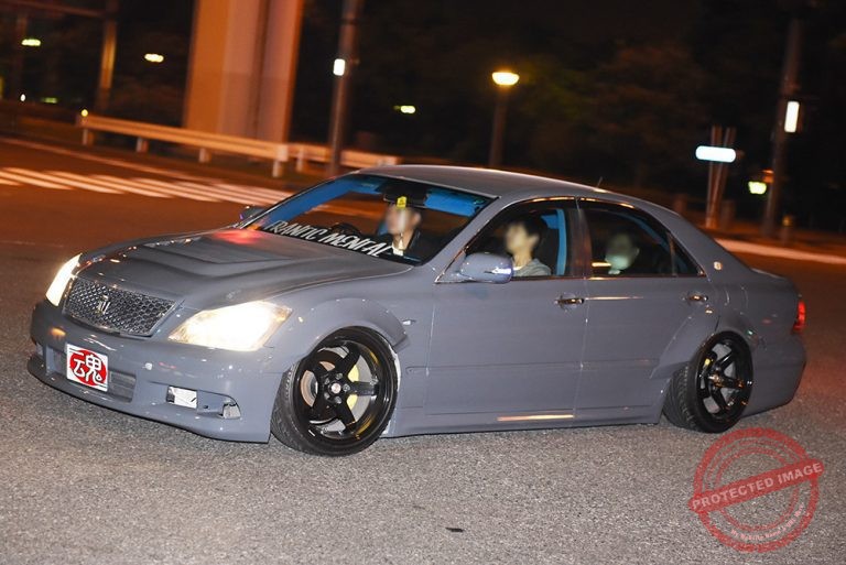 Stancenation 2016 Toyota Crown s18 hellaflush over fender VIP style at ...