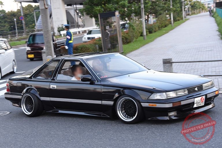 Stancenation 2016 Nissan Skyline R33 hellaflush blister fender wine red ...