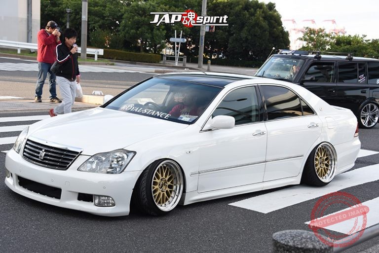 Stancenation 2016 Toyota crown S18 VIP hellaflush tsuraichi white body ...